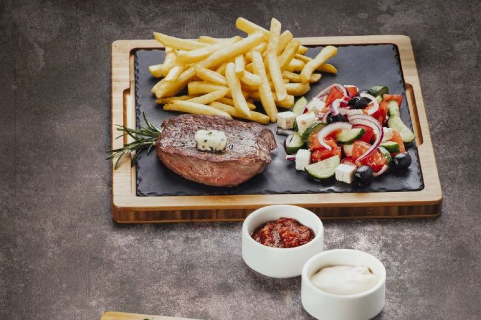 Sphinx z nowym menu głównym „Jesz jak chcesz!”