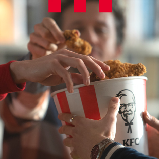 Wtorkowy Kubełek KFC od 28 lutego. Wiemy, ile kosztuje 14 kawałków ...