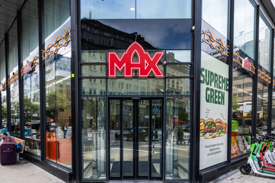 MAX Premium Burgers obniża ceny dwóch popularnych burgerów na stałe